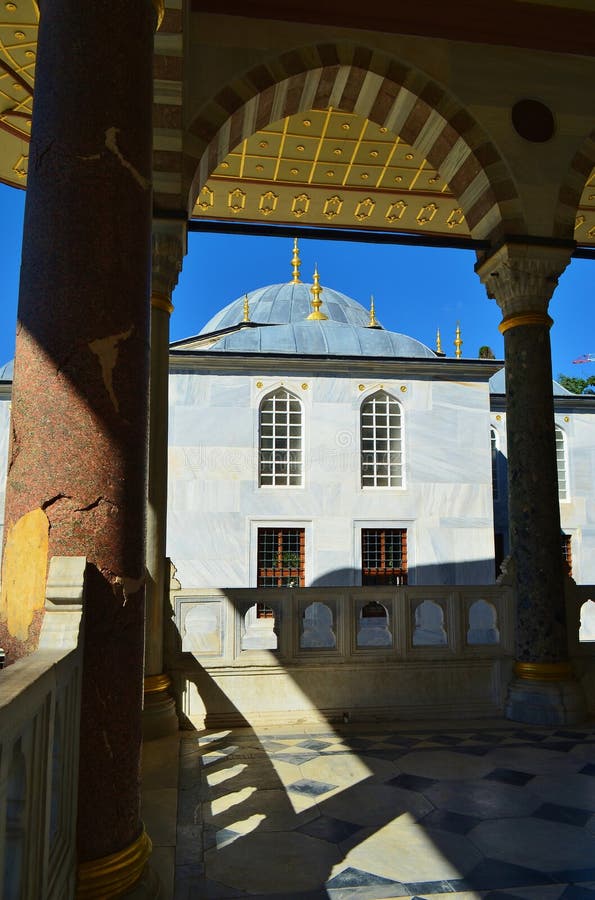 Topkapi Palace Complex in Istanbul in Turkey, Ottoman PalaceTopkapi ...