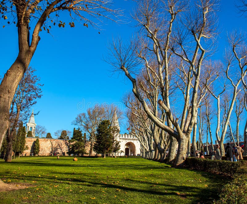 Topkapi Palace 1.Courtyard and 2. Gate View Editorial Photography ...