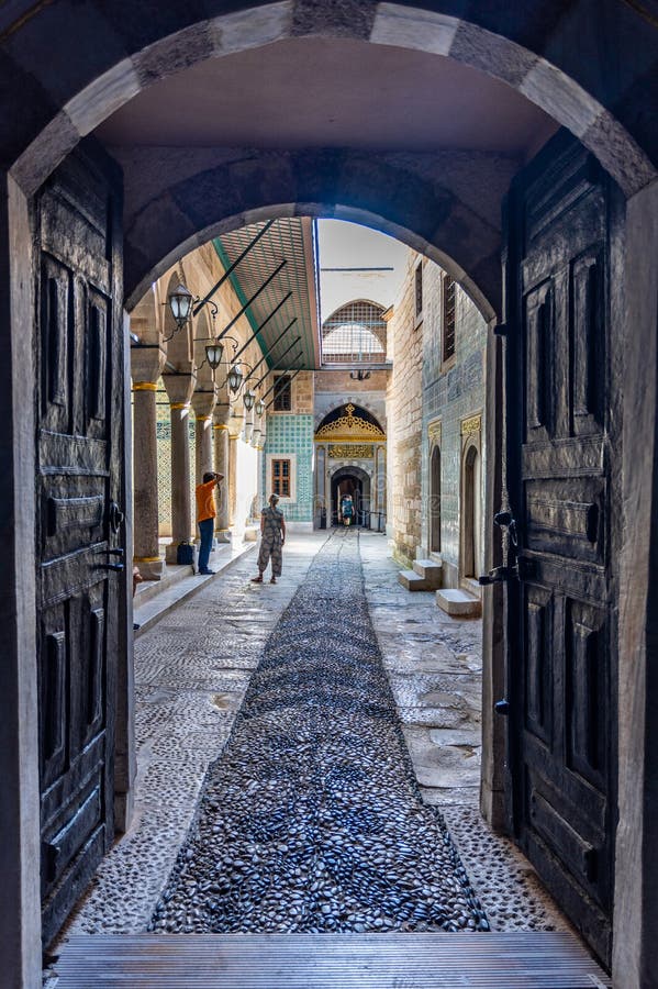 Topkapi Palace Courtyard in Istanbul, Turkey. Editorial Stock Image ...