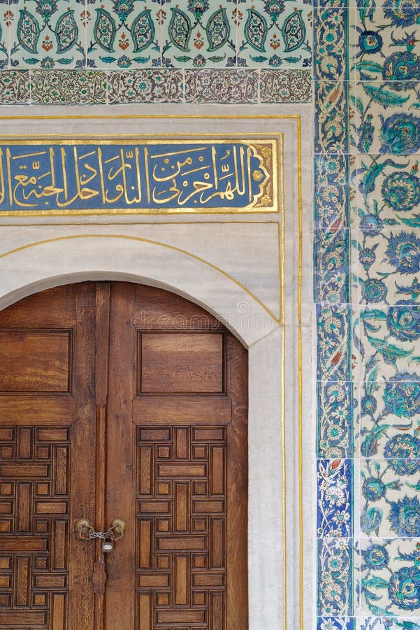 The Topkapi Palace, Istanbul Stock Photo - Image of oldfashioned ...