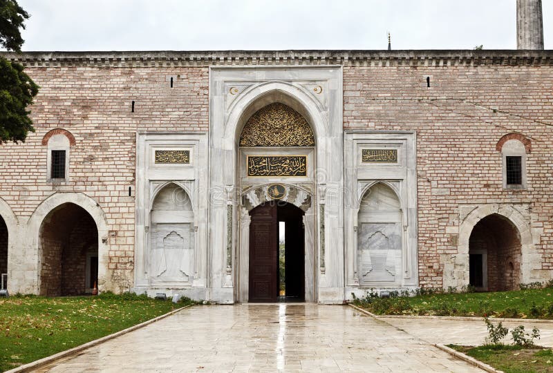 Topkapi Palace in Istanbul stock photo. Image of culture - 30763440