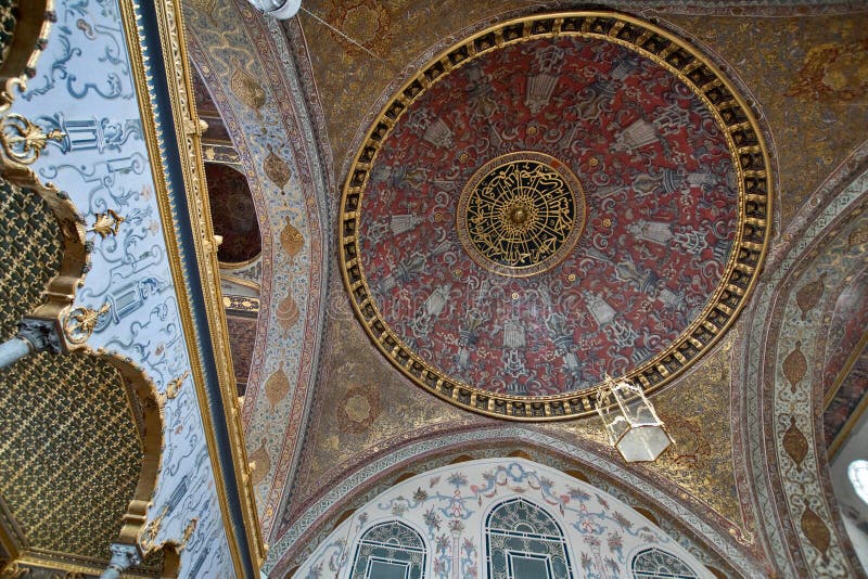 Topkapi Palace: Throne Room Editorial Stock Image - Image of mehmed ...