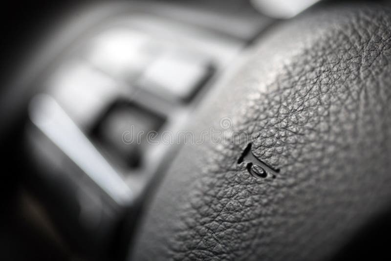 Toque la bocina mi cuerno imagen de archivo. Imagen de claxon - 36418691