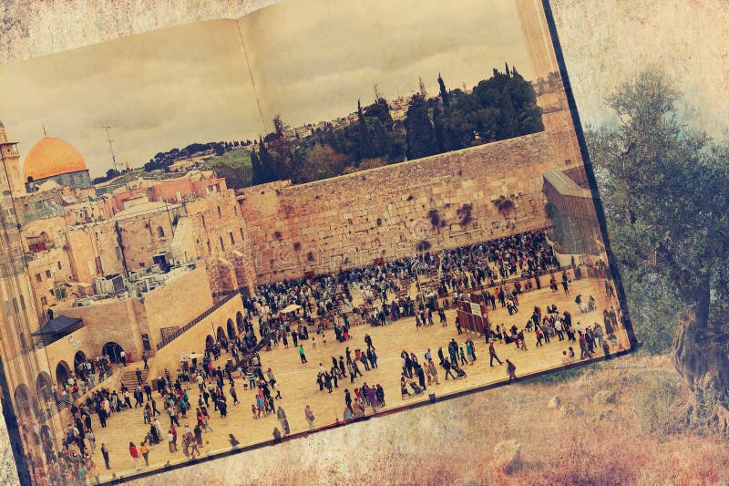 130 Collage De La Biblia Fotos de stock - Fotos libres de regalías de ...