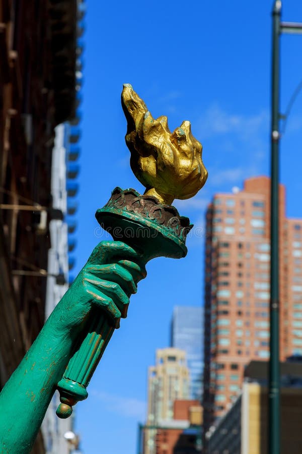 Torch and Hand of the Statue of Liberty Stock Image - Image of history ...