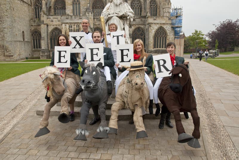 Torchbearers Yvonne Budd & Paul Giblin Editorial Photography - Image of ...