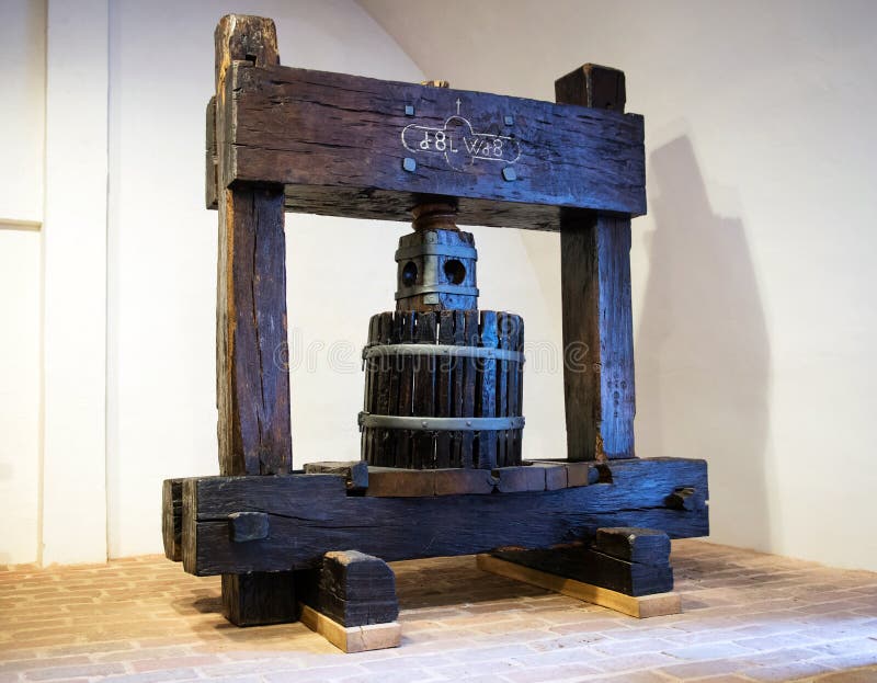 Torchio di legno immagine stock. Immagine di mestiere - 40978299