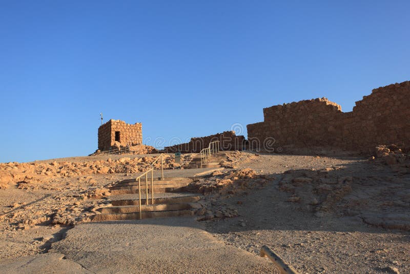 Toren Dichtbij Noordelijke Complex in Masada Stock Afbeelding - Image ...