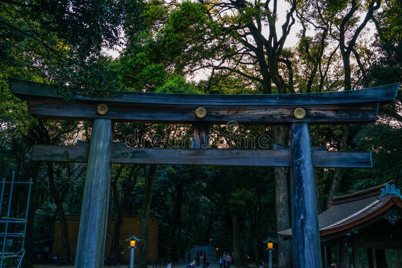 Torii de la imagen foto de archivo. Imagen de punto - 157849116