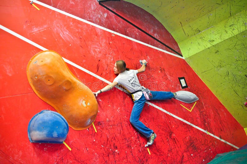 Torino Climbing Challenge 2012 Editorial Photo - Image of torino, climb ...