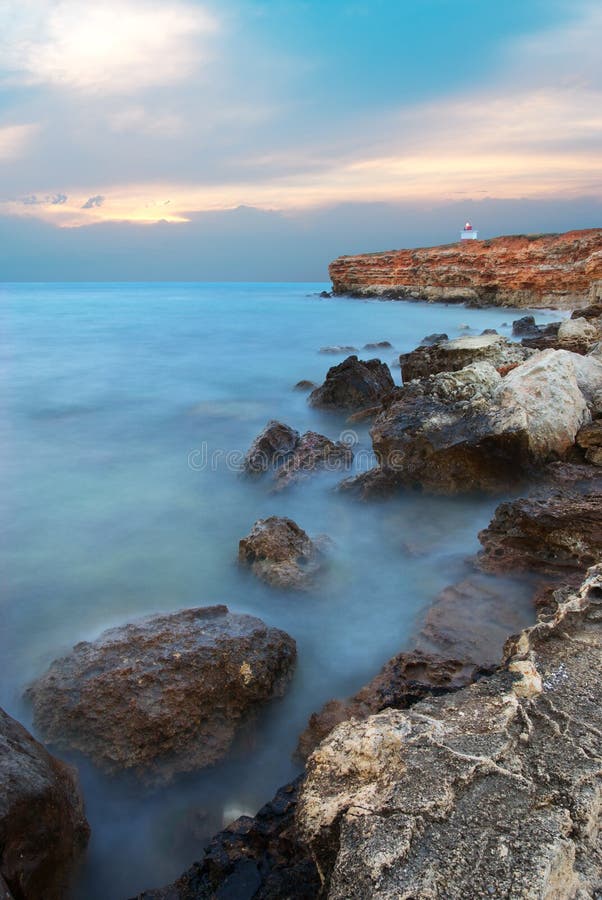 Tormenta Azul Profunda En El Mar. Foto de archivo - Imagen de flujo ...