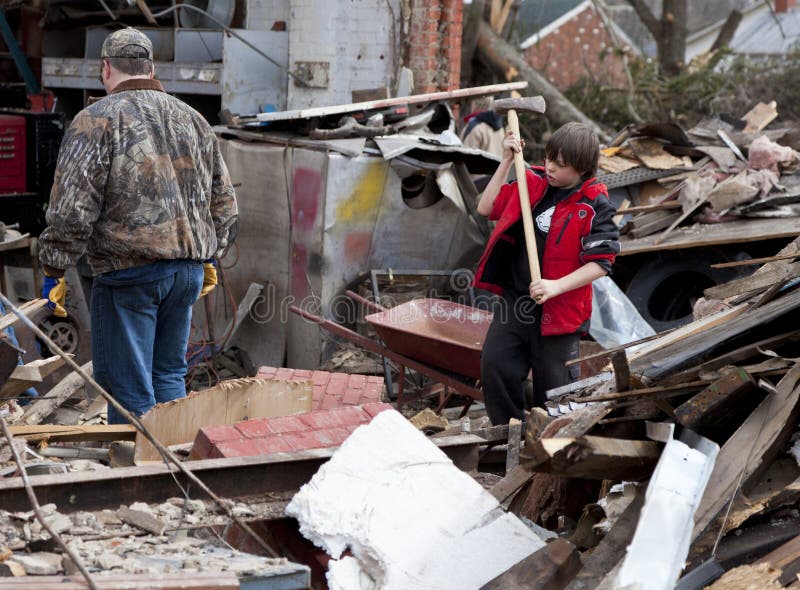 Tornado Aftermath in Henryville, Indiana Editorial Image - Image of ...