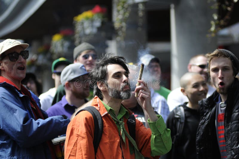 Toronto 420 editorial stock image. Image of sheesha, dope - 24424714