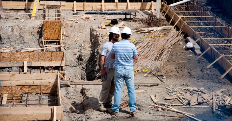 TORONTO, CANADA - May 21, 2010: Men at Construction Site Editorial ...