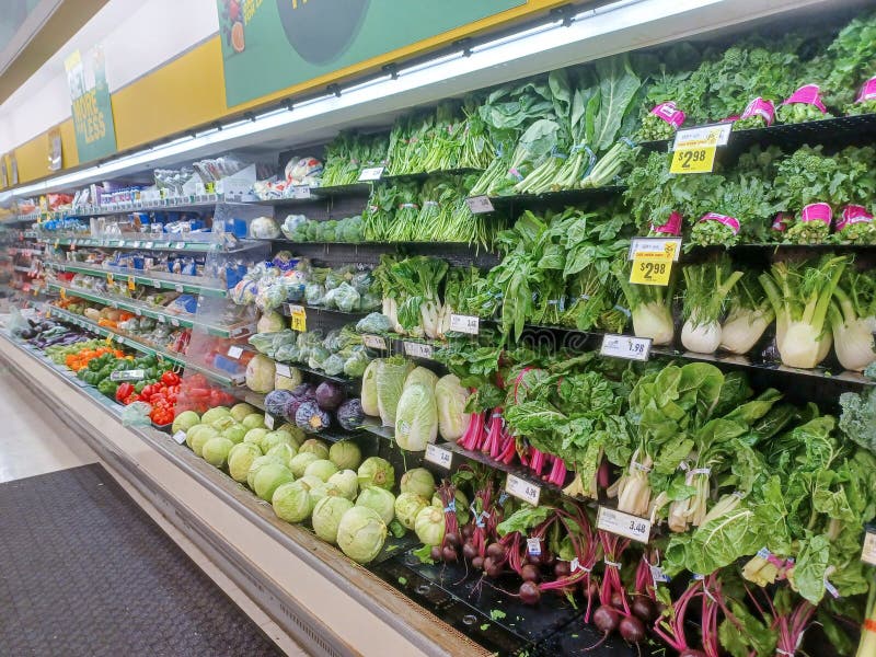 Food Basic Grocery Store Interior Editorial Stock Image - Image of ...