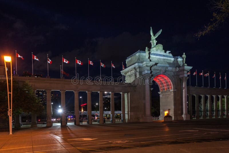Toronto, CANADA - October 23, 2018: Princes` Gates at Full Moon ...