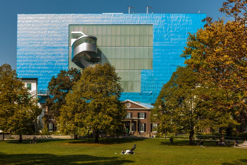 Toronto, CANADA - October 10, 2018: Streets of Canadian Metropolis ...