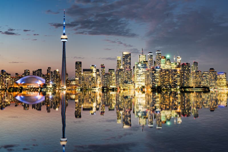 Toronto City Skyline Reflection Editorial Photo - Image of landscape ...