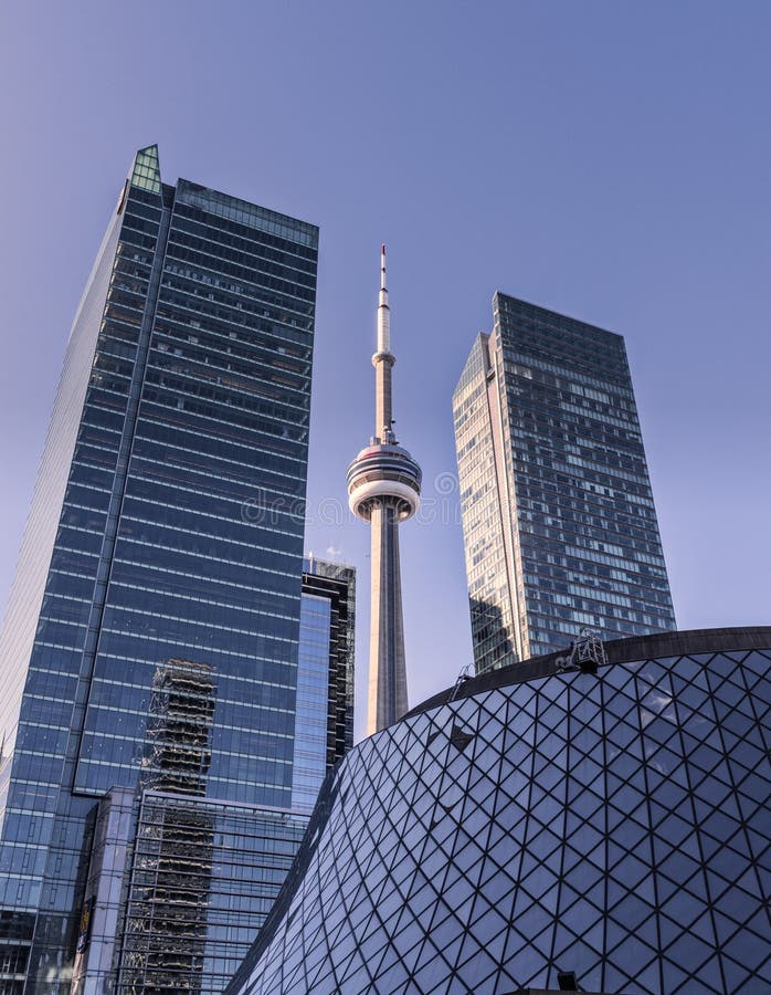 Toronto and the CN tower editorial photo. Image of highrise - 186851621