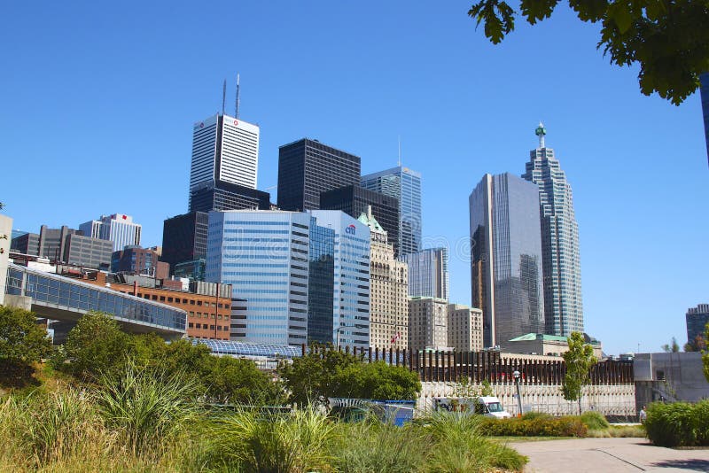 Toronto downtown Skyline editorial image. Image of city - 37641780