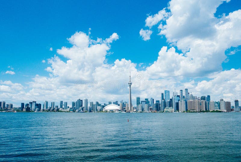 Toronto Waterfront Landscape Editorial Stock Image - Image of harbor ...