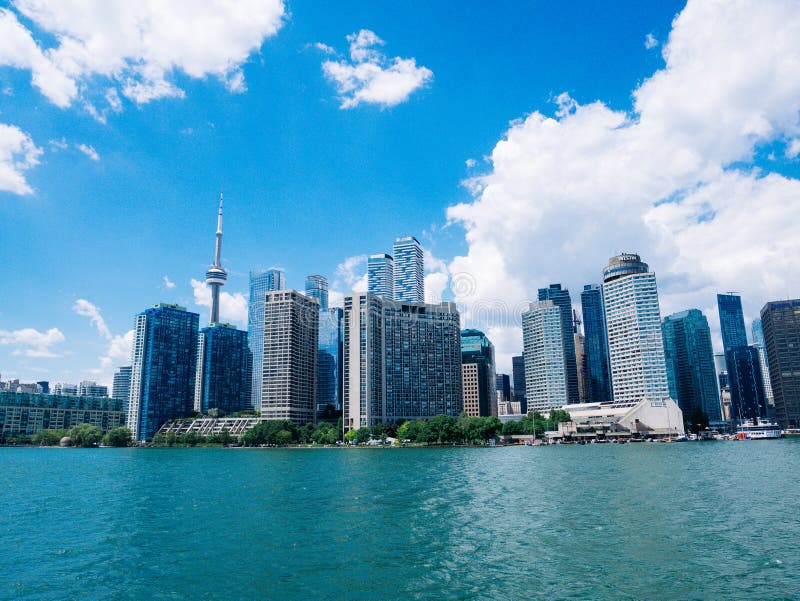 Toronto Waterfront Landscape Stock Photo - Image of bonds, lake: 151896424