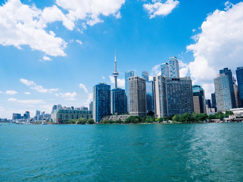 Toronto Waterfront Landscape Stock Image - Image of blue, centre: 151896431