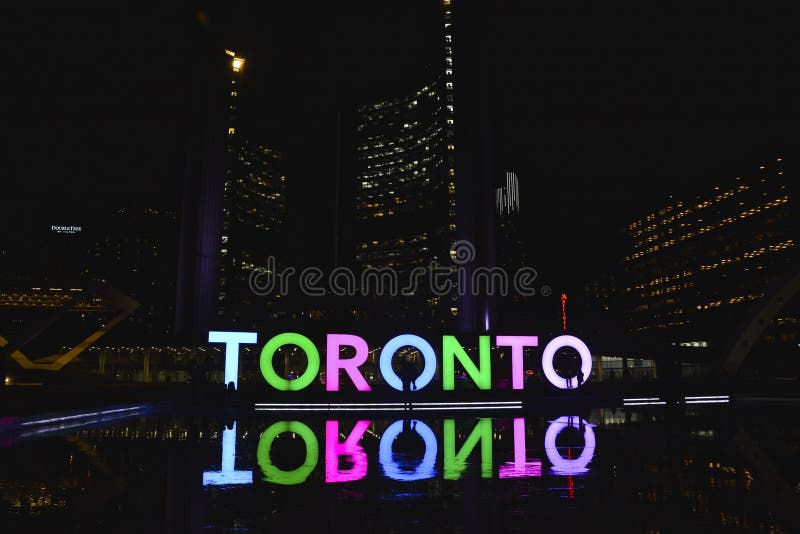 Toronto editorial image. Image of night, toronto, light - 70716765