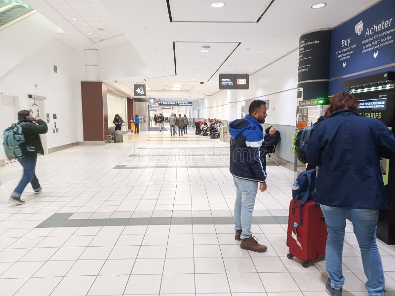 Toronto Pearson International Airport Terminal Editorial Stock Image ...