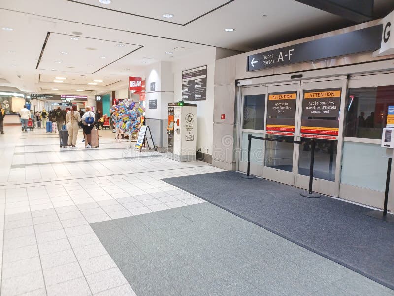 Toronto Pearson International Airport Terminal Editorial Stock Image ...