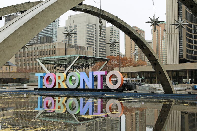 Toronto sign editorial stock image. Image of famous, toronto - 82732809