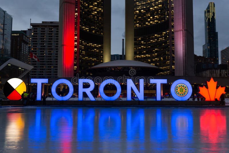 Toronto Sign at Nathan Phillips Square in Downtown Toronto Editorial ...