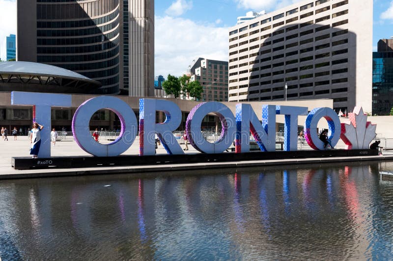 Toronto Sign at Nathan Phillips Square in Downtown Toronto Editorial ...