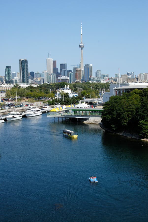 Toronto Skyline stock image. Image of america, ontario - 3076907