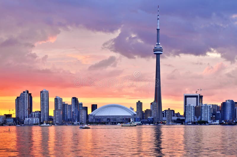 Toronto skyline stock image. Image of downtown, harborfront - 6515557