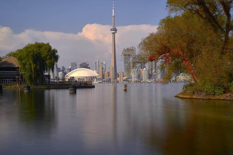 Toronto Skyline in a Sunny Day Editorial Photography - Image of skyline ...