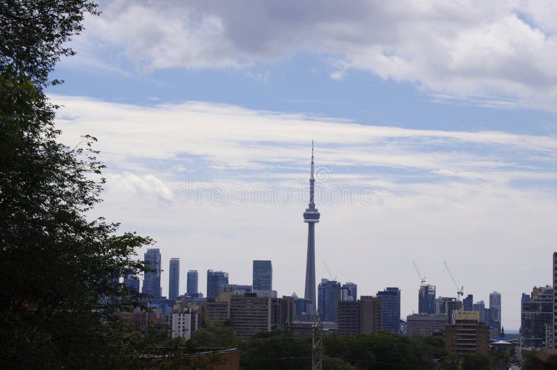 Toronto skyline editorial photography. Image of city - 84821652