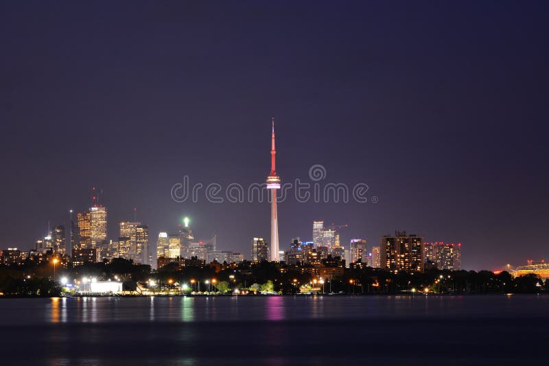 Toronto Skyline editorial image. Image of surrounding - 97062615