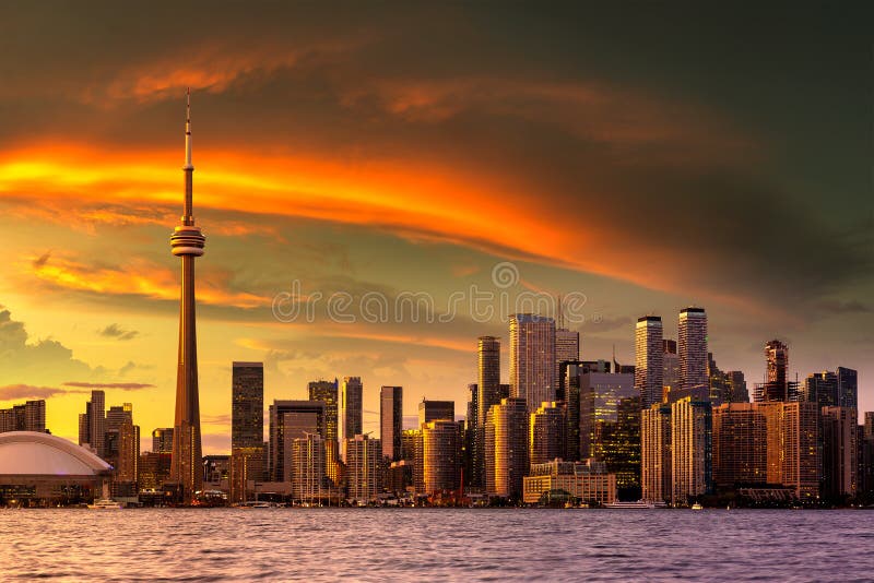 Toronto Skyline at Sunset, Canada Stock Image - Image of lake ...