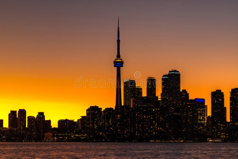 Toronto Skyline at Sunset, Canada Stock Photo - Image of district ...