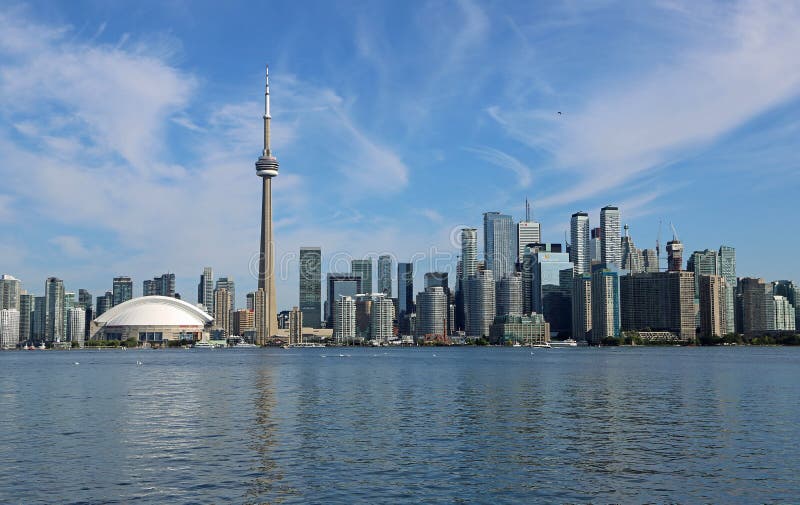 Toronto skyline editorial stock photo. Image of idyllic - 225906053