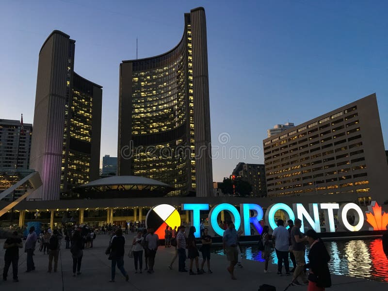 Toronto Square at sunset editorial image. Image of sunrise - 158010390