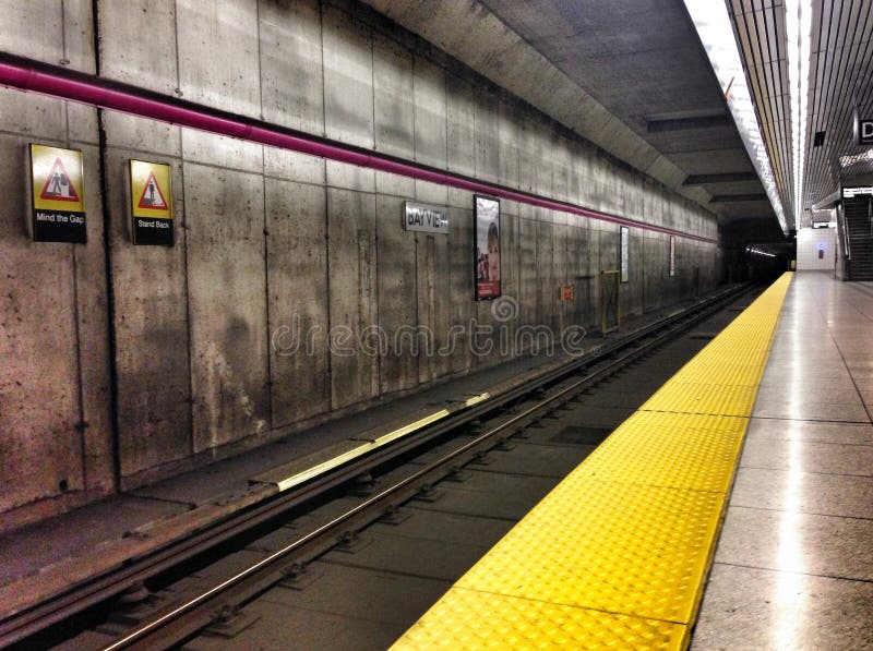 Toronto subway station stock image. Image of tunnel, system - 93038783