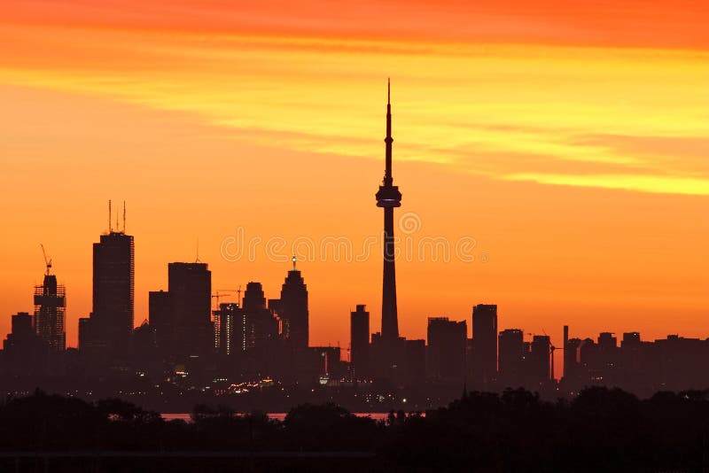 Toronto Skyline at dawn stock photo. Image of lake, morning - 4632116