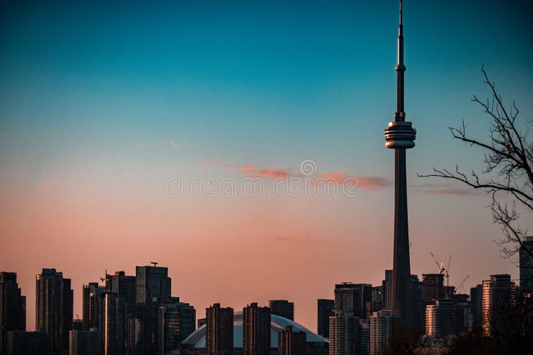 Toronto Sunset and CN Tower Editorial Stock Photo - Image of tourism ...