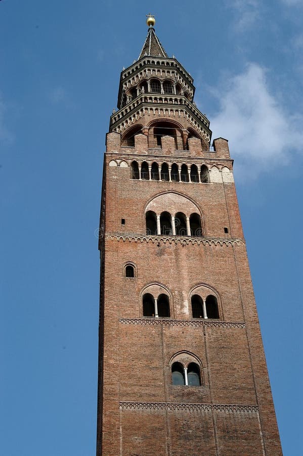 Torrazzo stockbild. Bild von historisch, haube, himmel - 126551