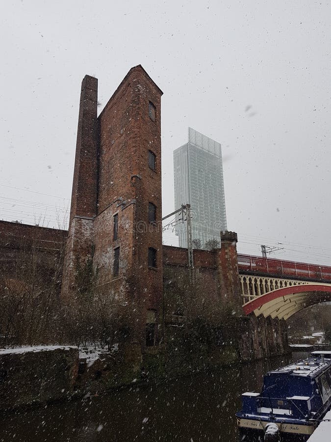 Torre de Beetham foto de archivo editorial. Imagen de canal - 119311298