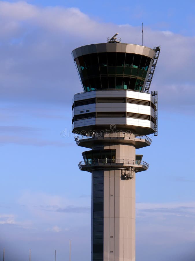 Torre de controlo foto de stock. Imagem de torre, controle - 3518328