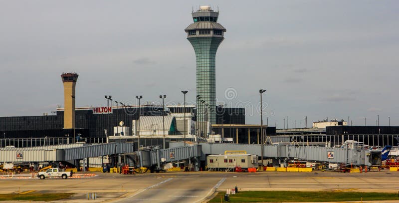 Torre De Controlo No Aeroporto De O'Hare, Chicago, IL Fotografia ...