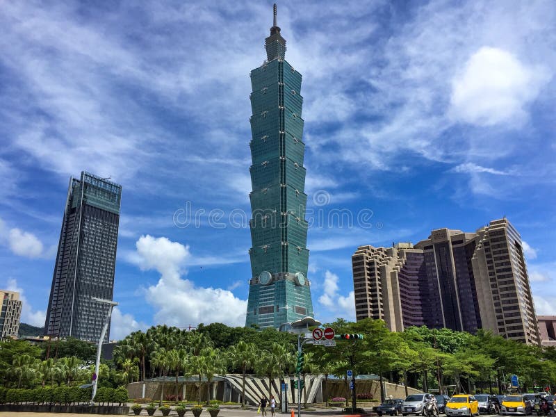 Torre de Tapei 101 imagen editorial. Imagen de verde - 121227385